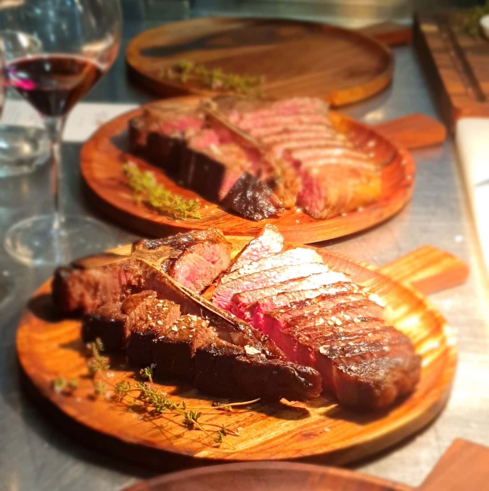 Travel to Australia's best steak restaurant Mayura Station